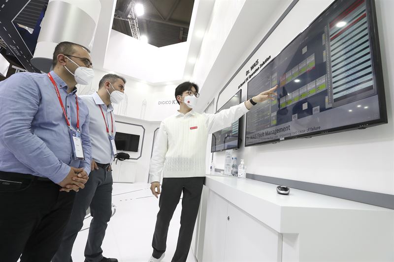 KT, MWC 2022서 AI 기반 닥터와이즈 선봬·kt cs, 21년 노하우 HiQri 론칭 | 뷰어스