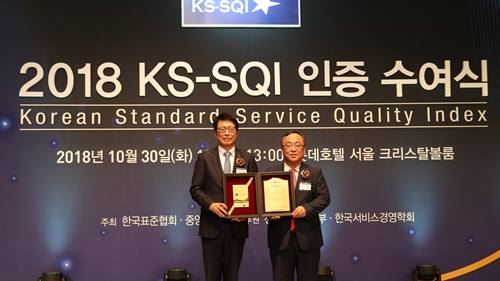 롯데시네마, KS-SQI 영화관 부문 7년 연속 1위 선정 | 뷰어스