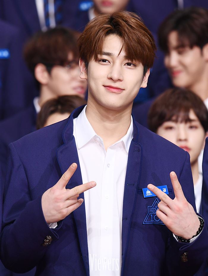 이한결 진한 이목구비 '프로듀스X101' [V포토] | 뷰어스